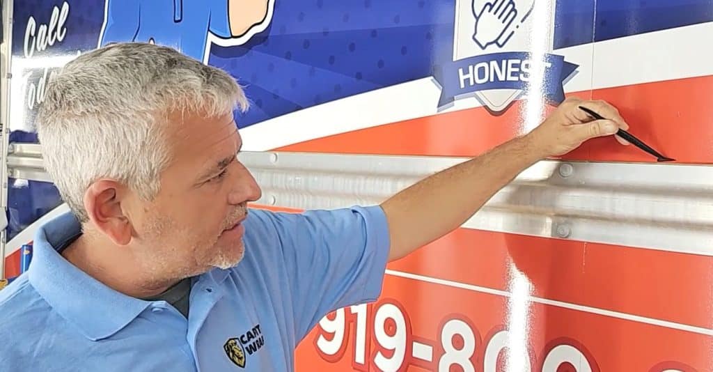How to Address Caulking on Trailers and Box Trucks - Capital Wraps